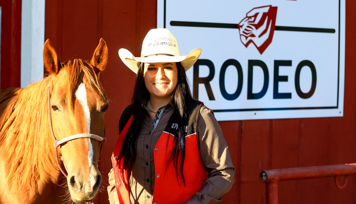 Heather McLaughlin - #8 Women's Rodeo - University of West Alabama ...
