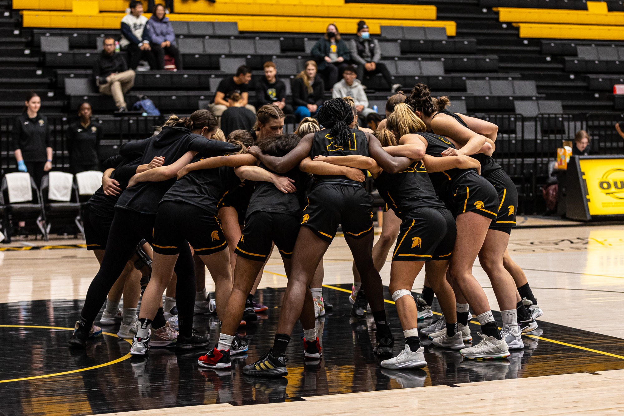 2022-23 Women's Basketball Season Preview - University of Waterloo ...