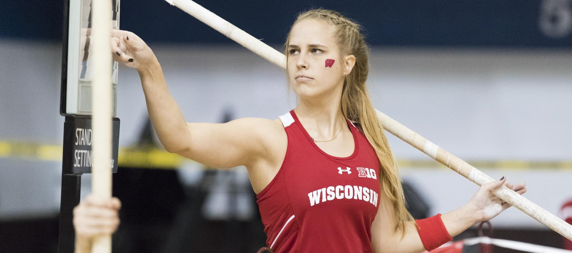 Claire Buck | Women's Track & Field | Wisconsin Badgers