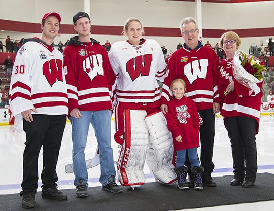 Ann-Renée Desbiens | Women's Hockey | Wisconsin Badgers