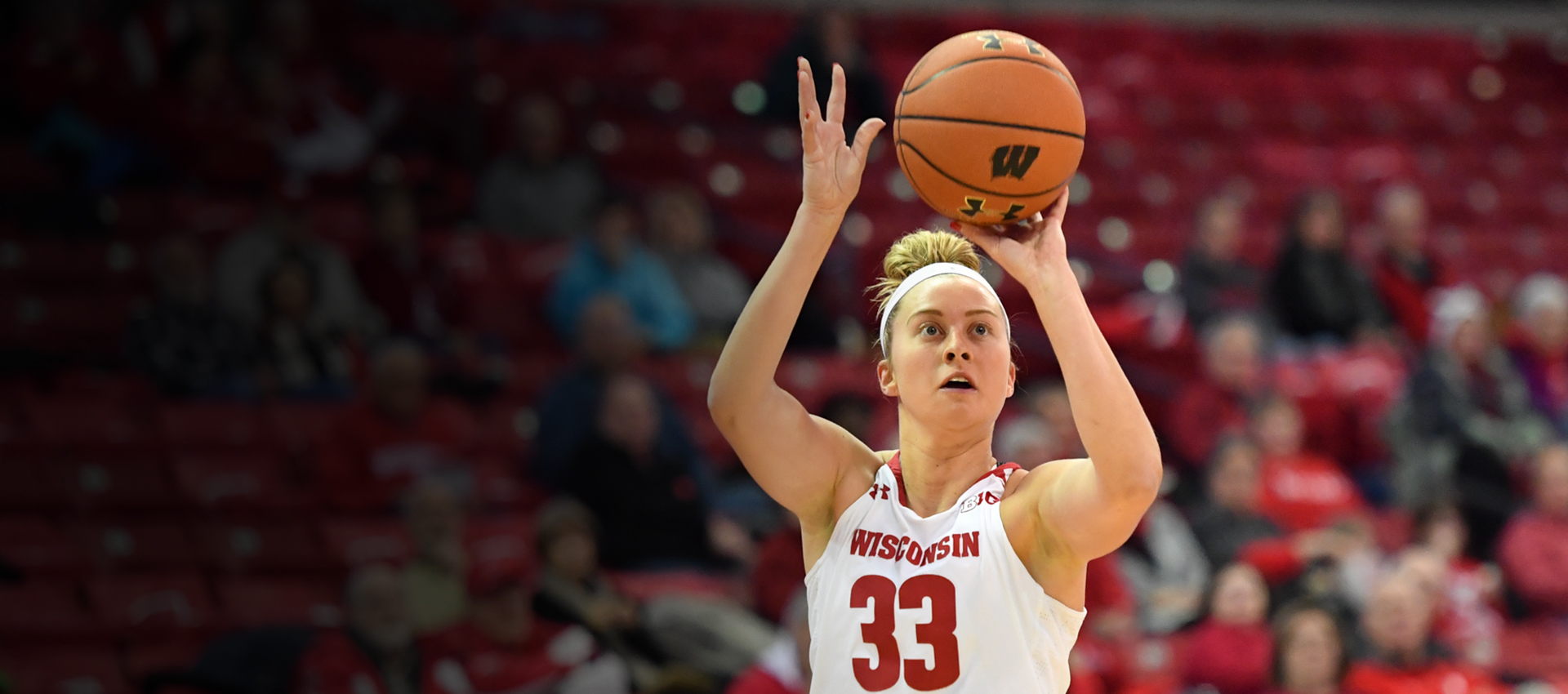 Courtney Fredrickson | Women's Basketball | Wisconsin Badgers