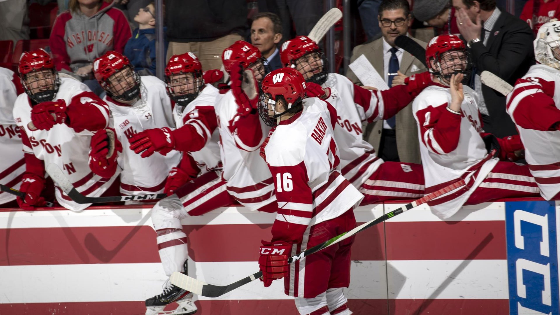 Tarek Baker | Men's Hockey | Wisconsin Badgers