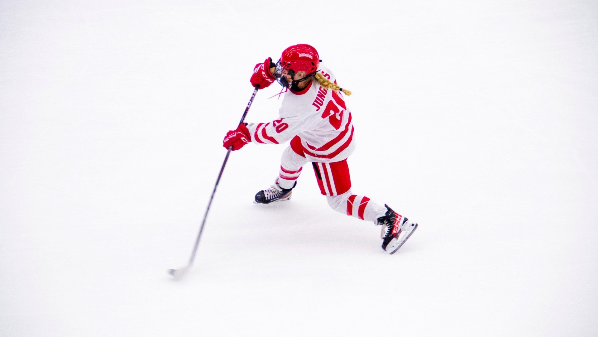 Vivian Jungels | Women's Hockey | Wisconsin Badgers
