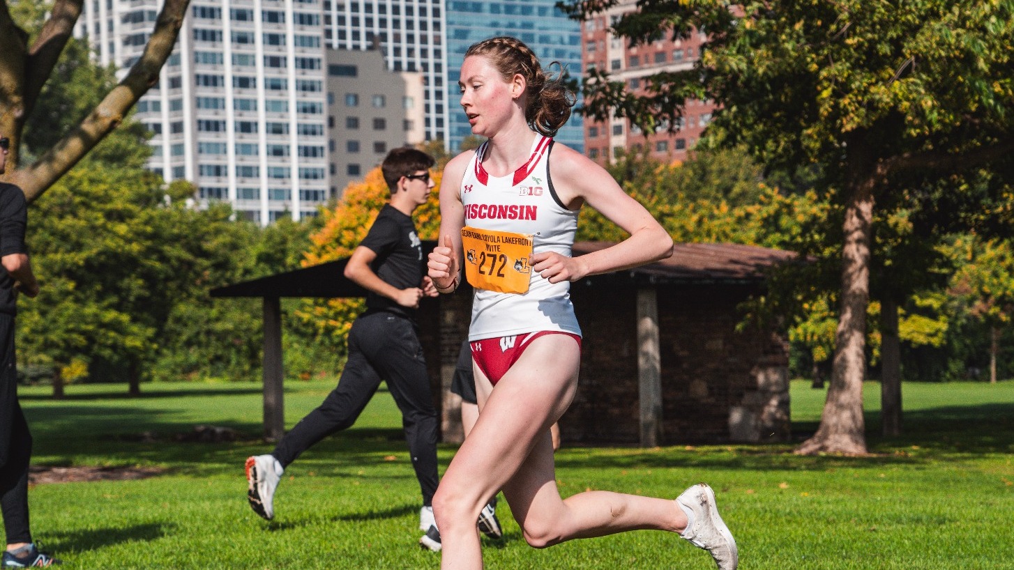 Annika Elliott | Women's Cross Country | Wisconsin Badgers