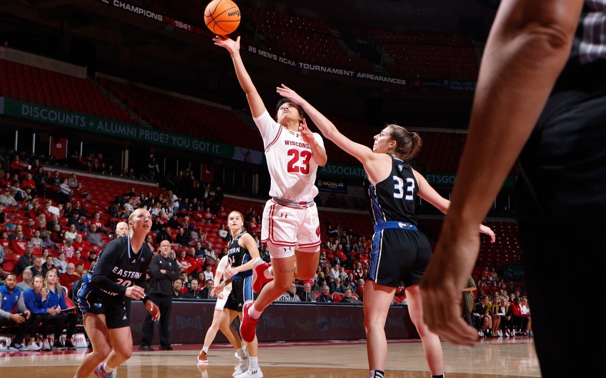 D'Yanis Jimenez | Women's Basketball | Wisconsin Badgers