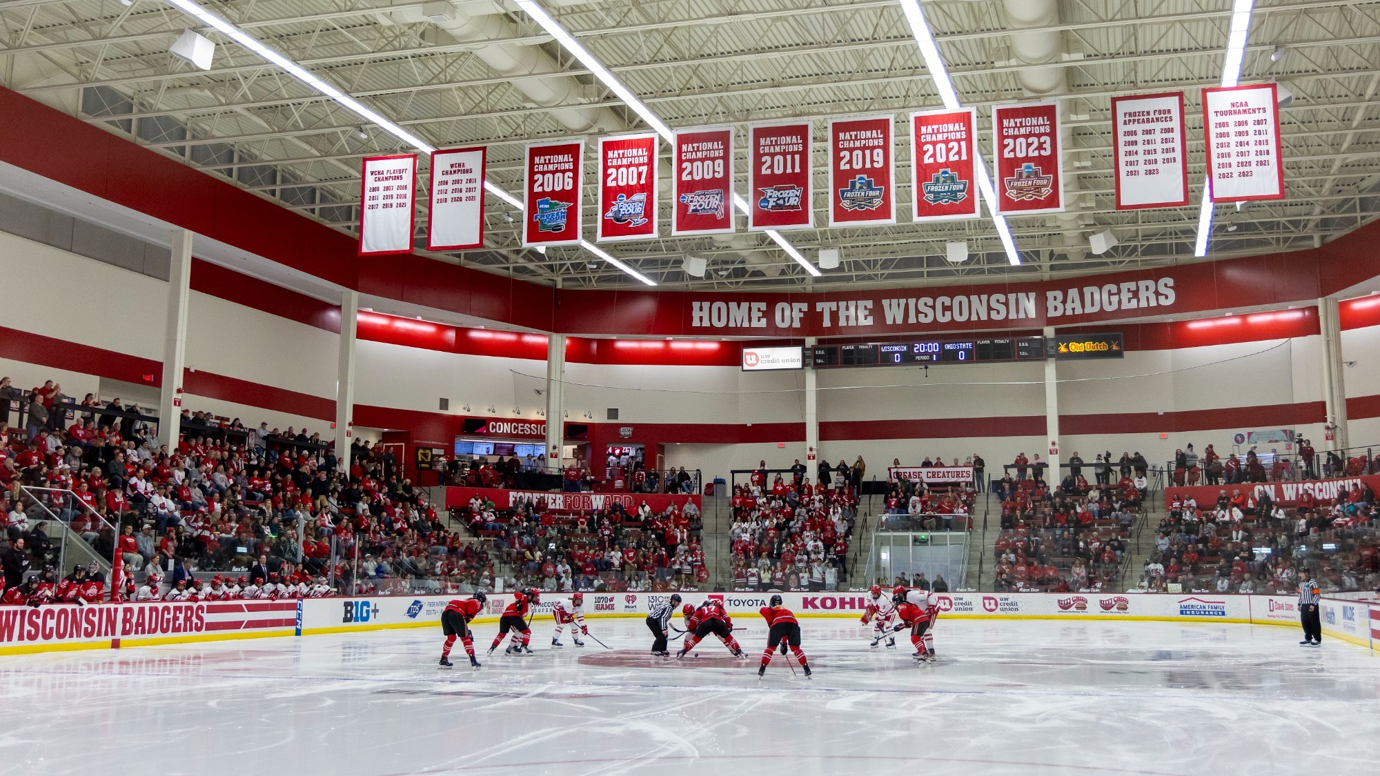 WCHA announces 2024-25 conference schedule | Wisconsin Badgers