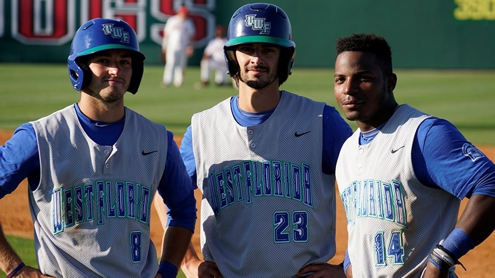 Michael Savas - 2017 - Baseball - University of West Florida Athletics