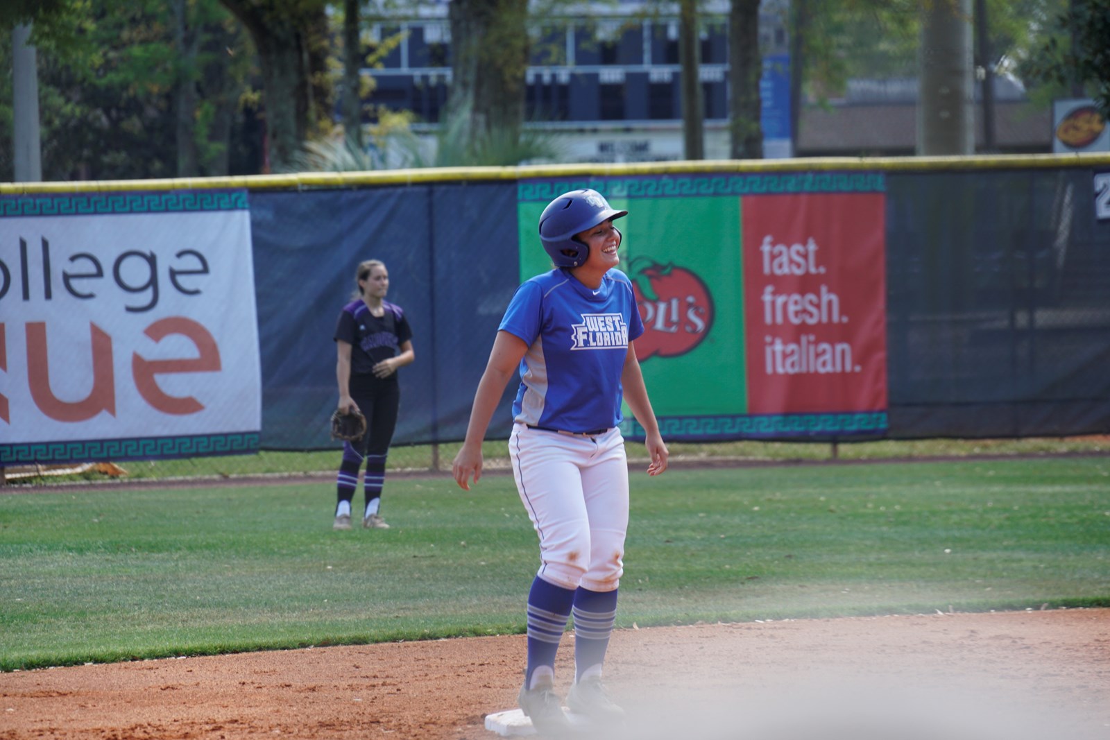 Jacey Castro - 2017 - Softball - University of West Florida Athletics