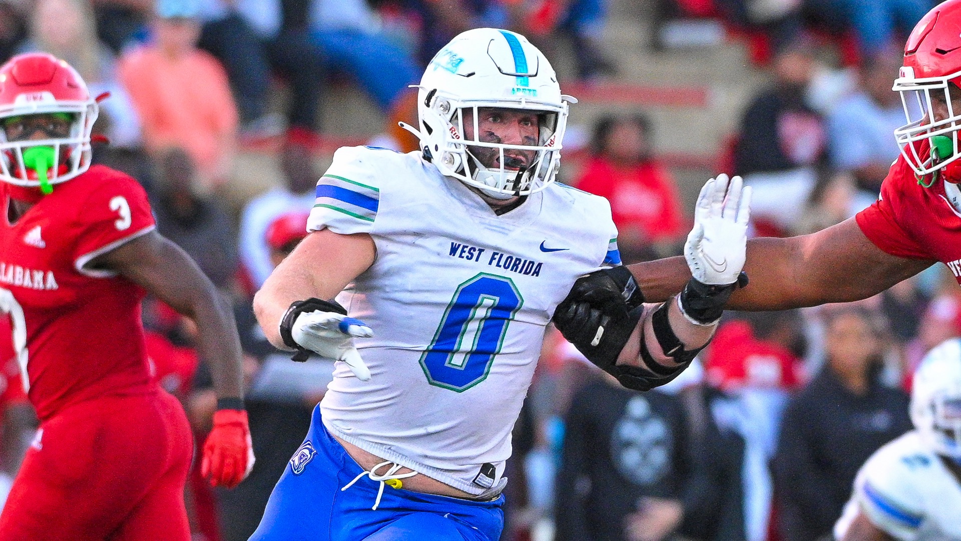 No. 6/7 UWF Falls At West Alabama in Defensive Battle, 10-6 ...