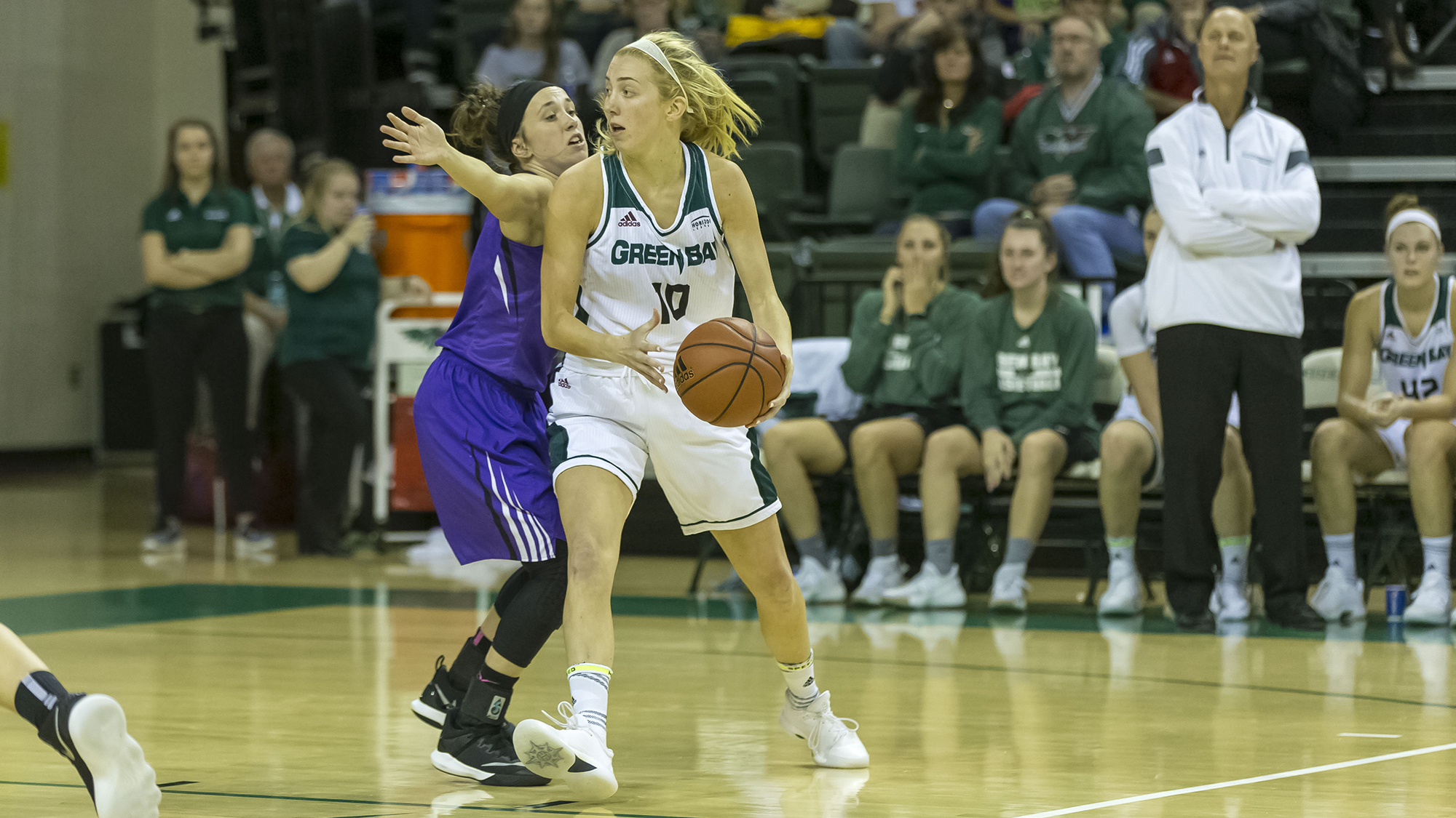 Anna Brecht - Women's Basketball - University of Wisconsin Green Bay ...