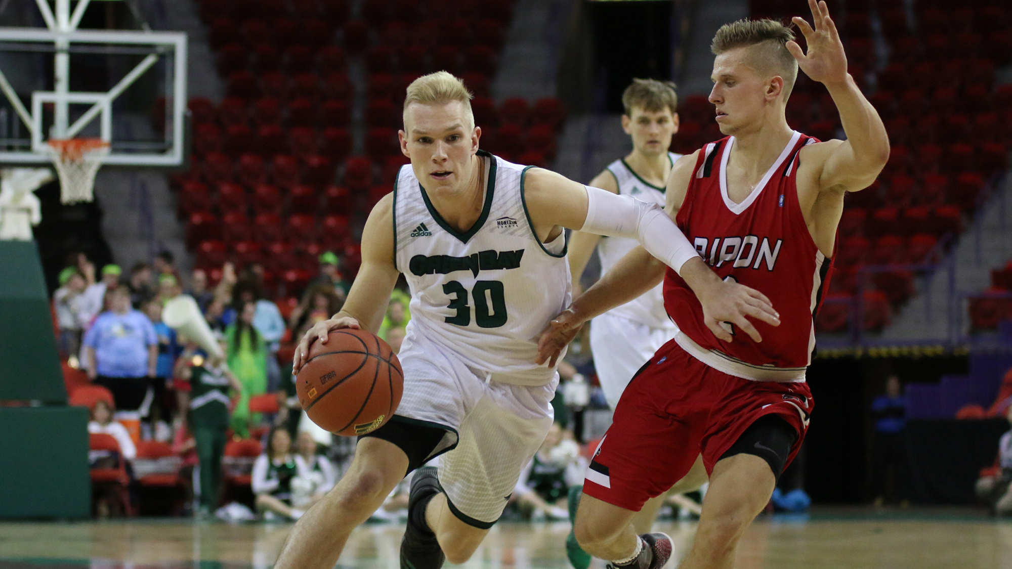 Hunter Crist - Men's Basketball - University of Wisconsin Green Bay ...