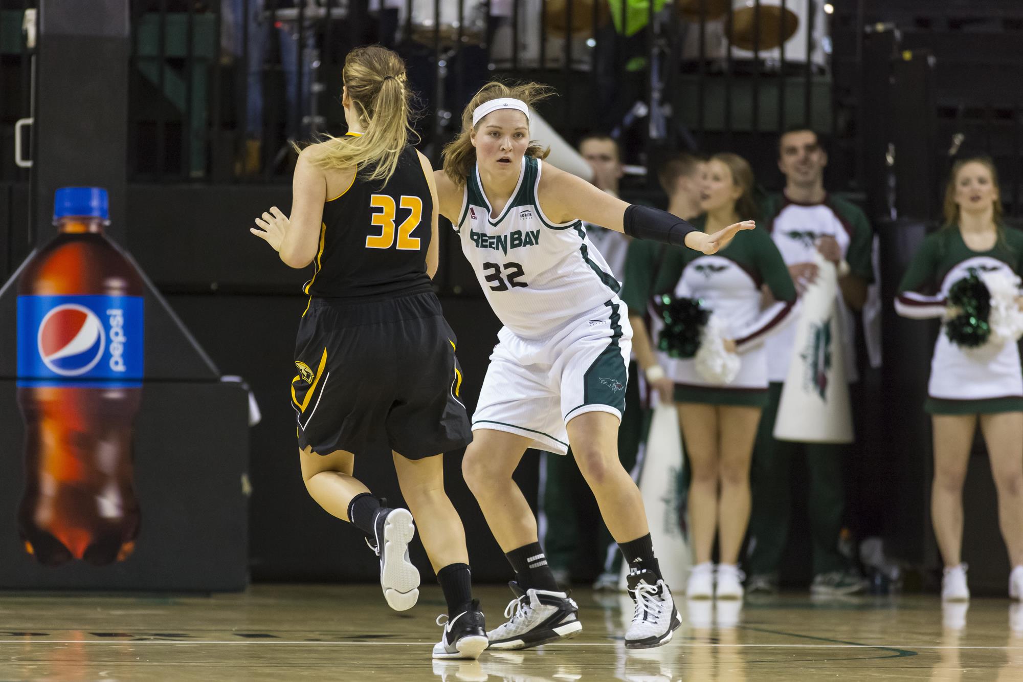 Karly Murphy - Women's Basketball - University of Wisconsin Green Bay ...