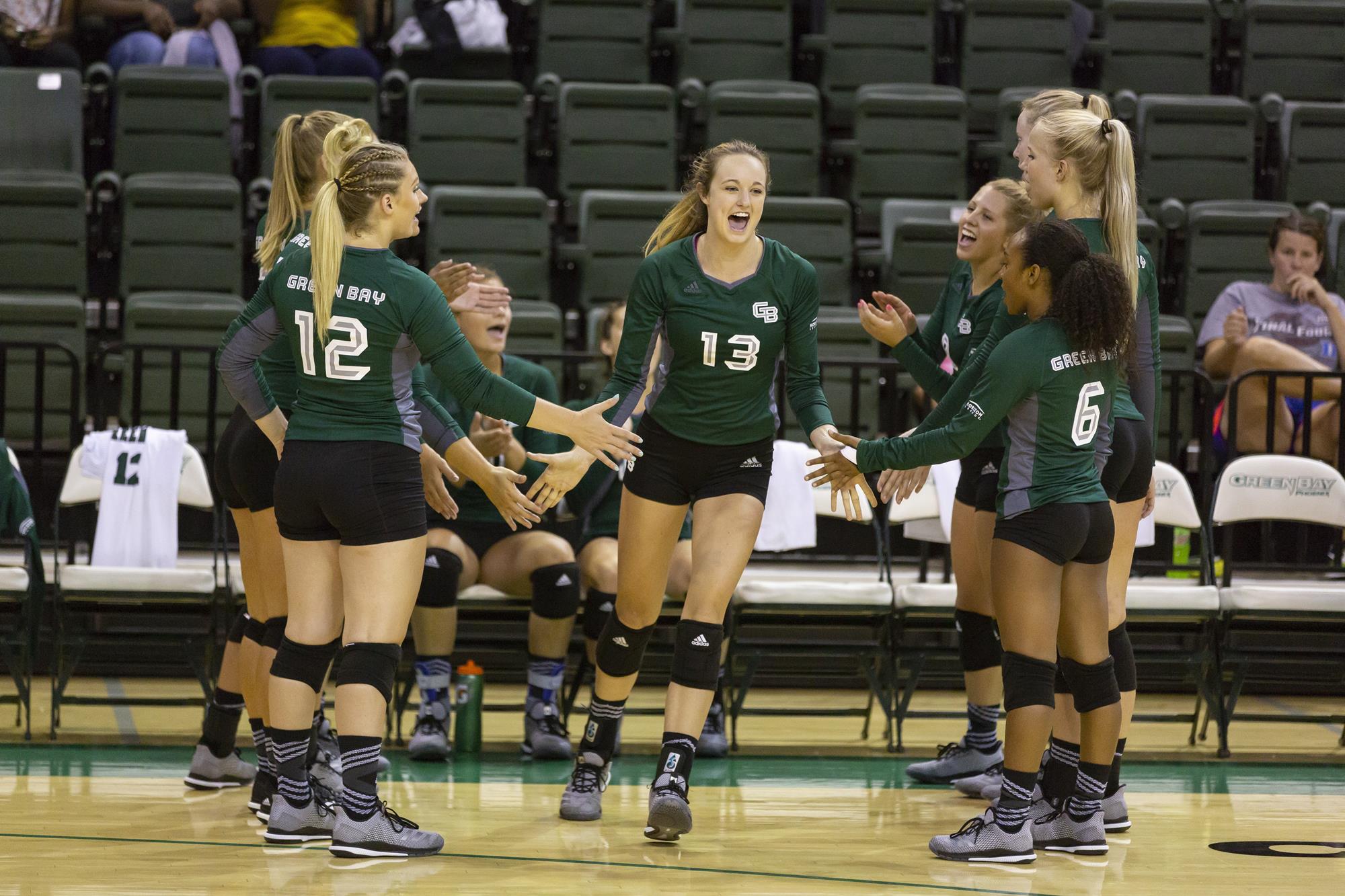 Anna Eaton - Women's Volleyball - University of Wisconsin Green Bay ...