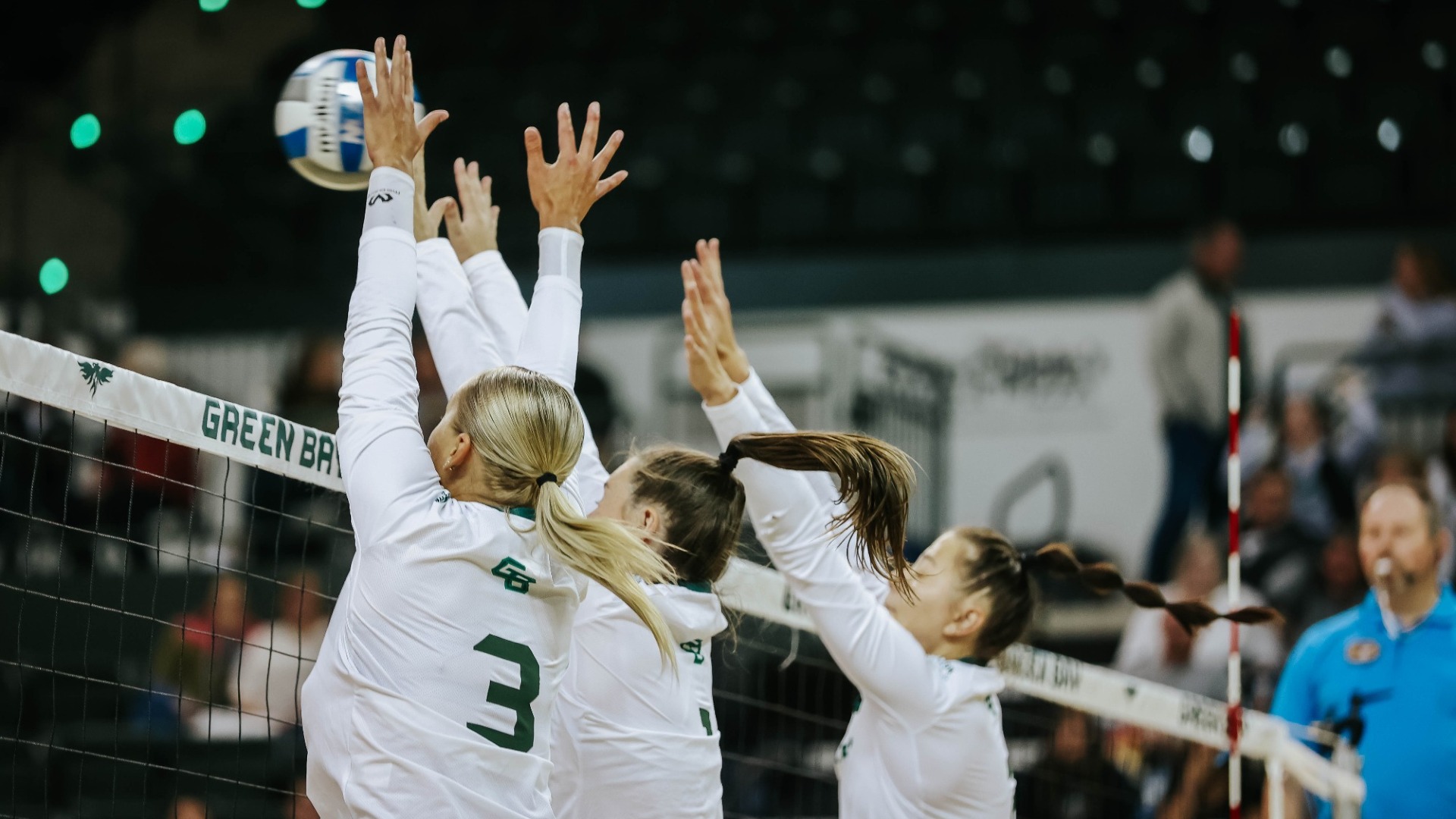 Double-Doubles from Best and Vanden Berg Lead Phoenix Past Oakland ...