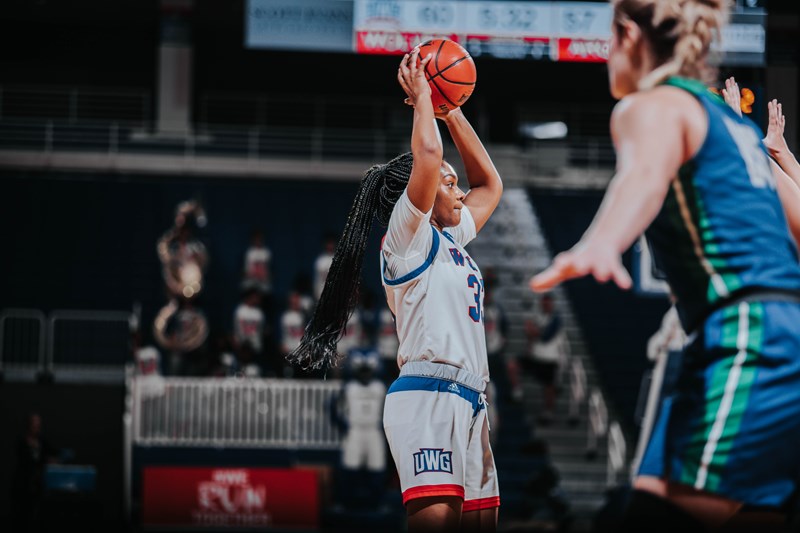Jayda Dooley - 2020-21 - Women's Basketball - UWG Wolves | Athletic ...