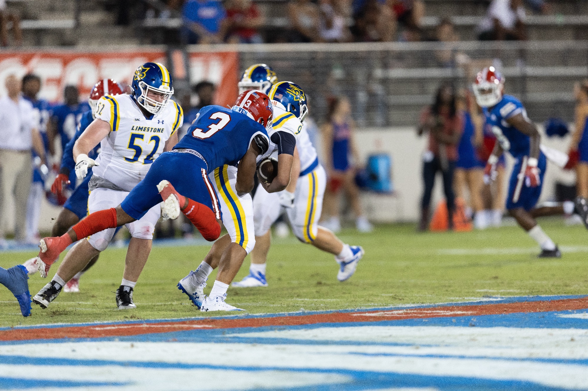 Xavier Robinson - 2023 - Football - UWG Wolves | Athletic Programs ...