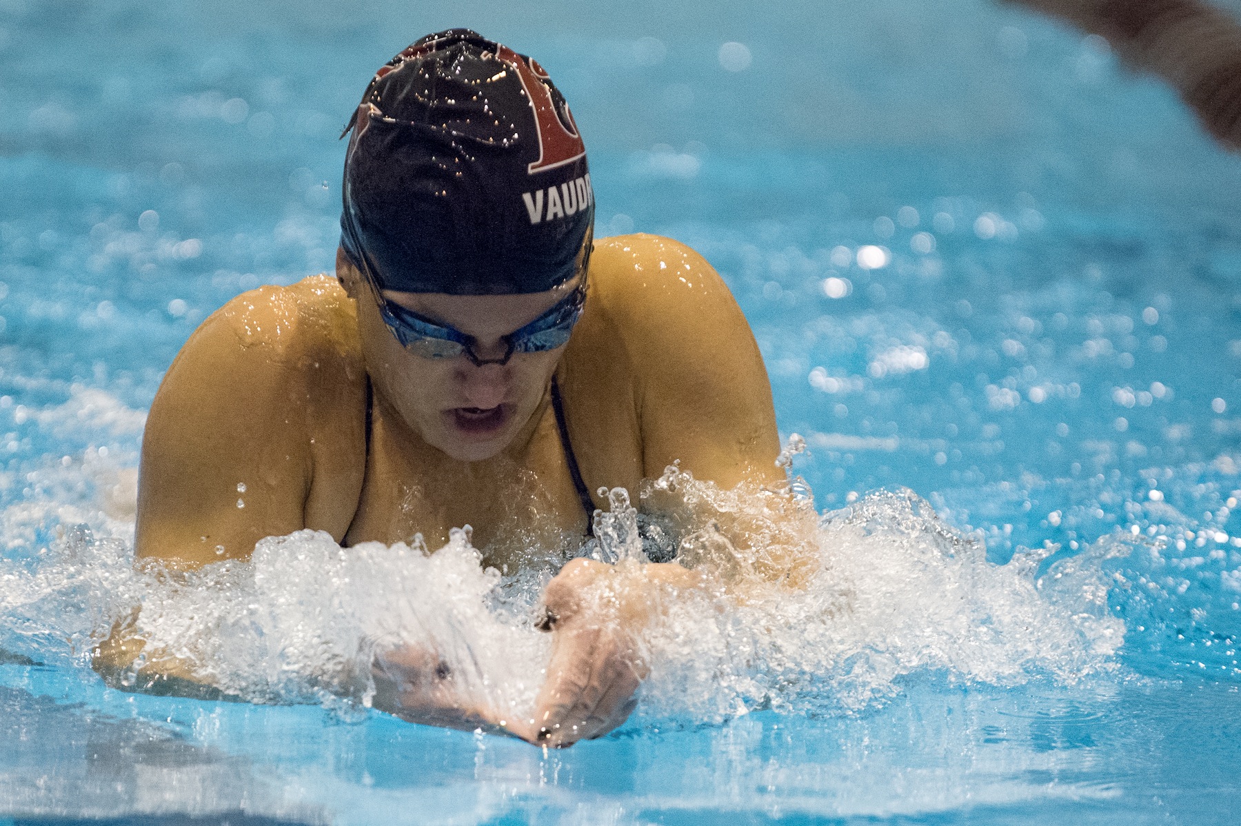 UWL Swimming and Diving Sweeps UW-Whitewater - University of Wisconsin ...