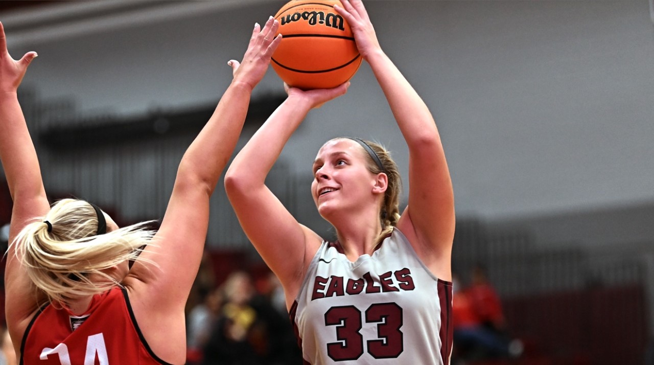 WIAC Student-Athlete Spotlight: Lexie Higgins - University of Wisconsin ... WIAC Student-Athlete Spotlight: Lexie Higgins - University of Wisconsin ...
