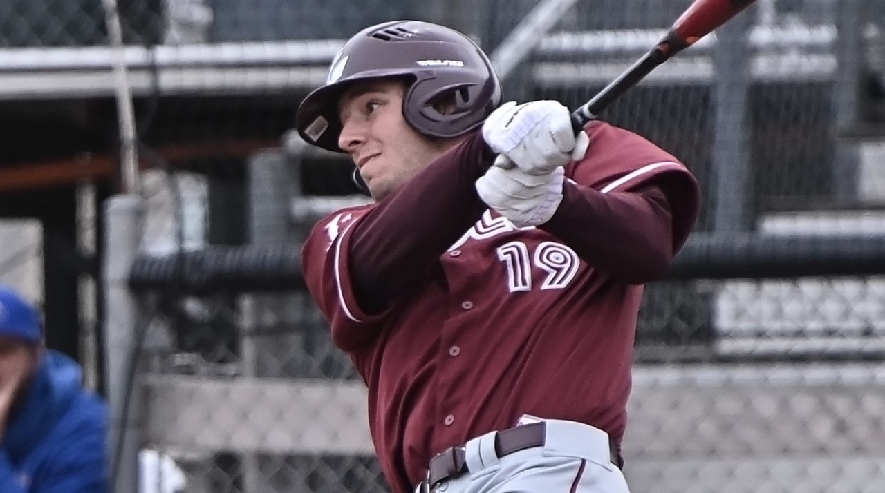 UWL Rallies in Nightcap; Sweeps UW-Platteville - University of ...