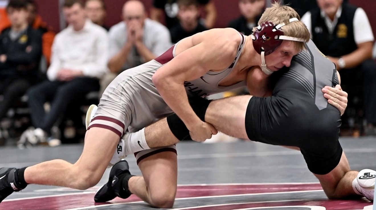 UWL Records Shutout over UW-Oshkosh; Largest Winning Margin Since 1990 ...