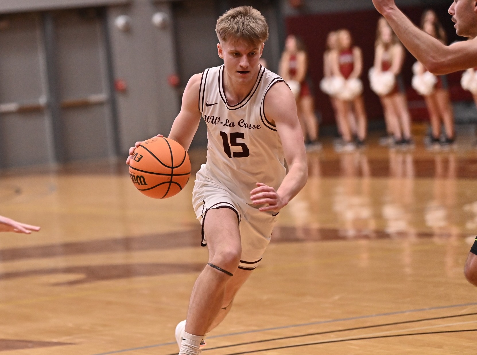 UWL Drops Non-Conference Game at Fifth-Ranked Calvin - University of ...