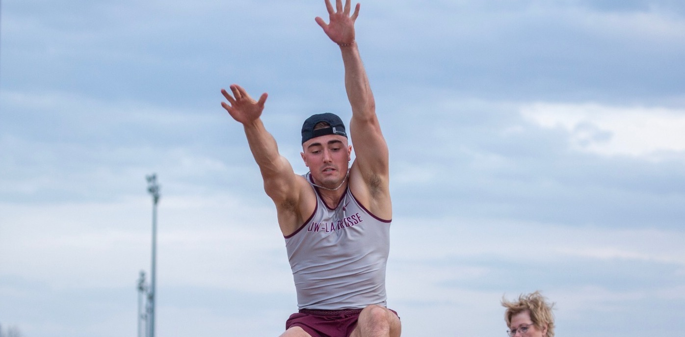 Sorenson Selected WIAC Max Sparger Scholar-Athlete - University of ...