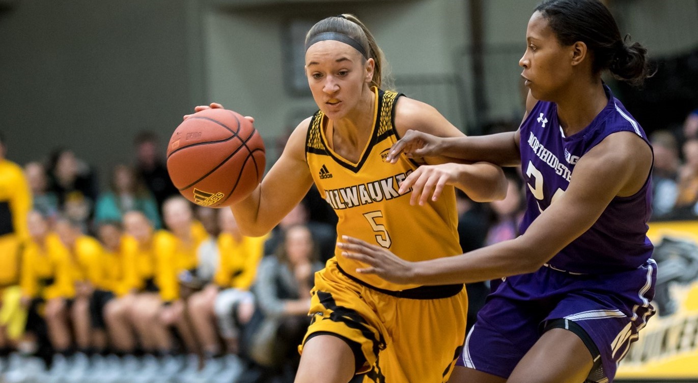 Alexis Lindstrom - 2016-17 - Women's Basketball - Milwaukee Athletics