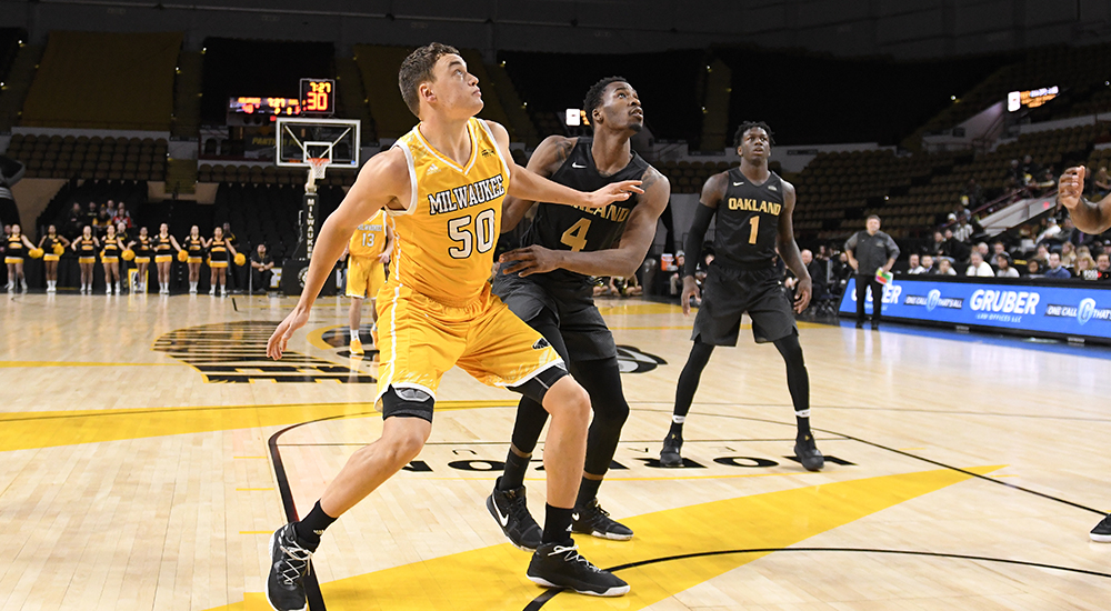 Brett Prahl - 2017-18 - Men's Basketball - Milwaukee Athletics