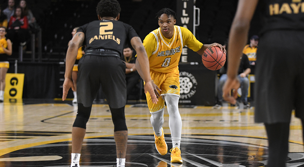 Bryce Barnes - 2018-19 - Men's Basketball - Milwaukee Athletics