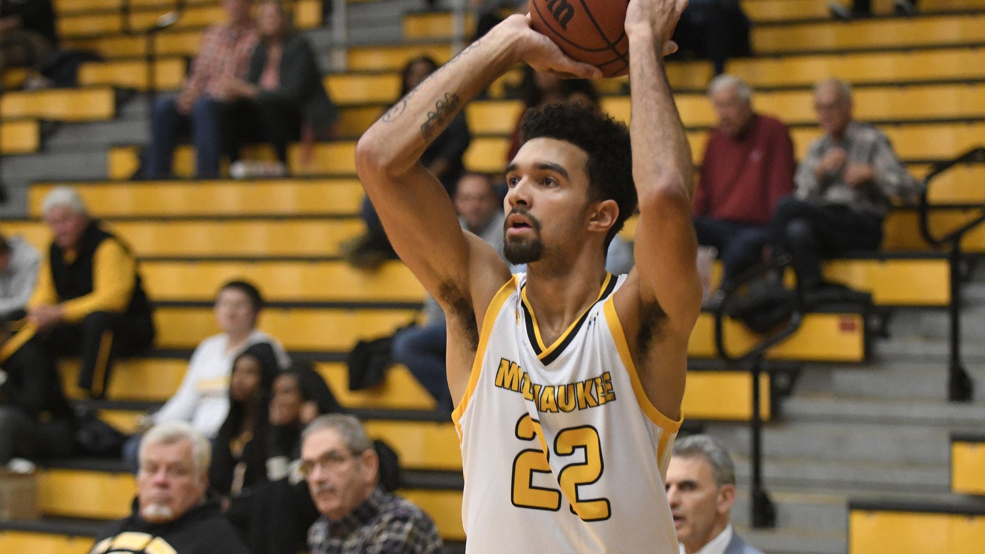 Shae Mitchell - 2019-20 - Men's Basketball - Milwaukee Athletics