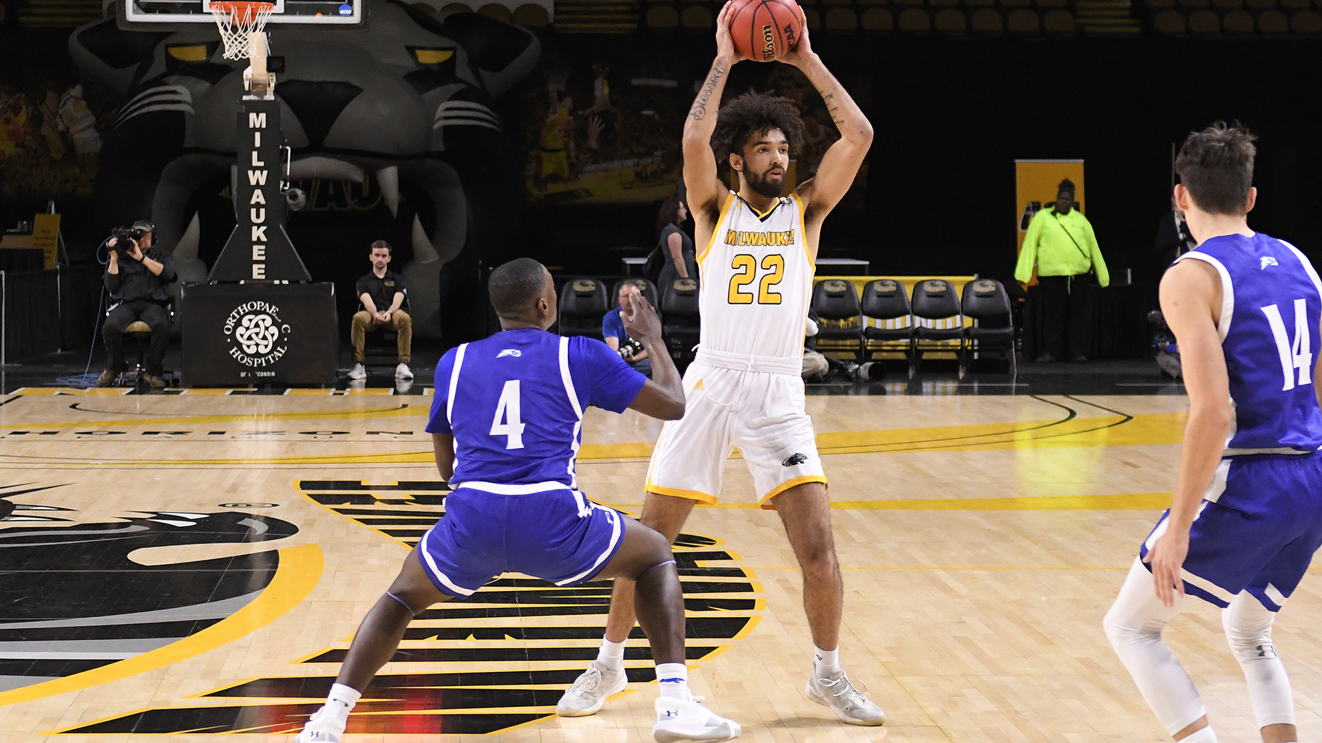 Shae Mitchell - 2019-20 - Men's Basketball - Milwaukee Athletics