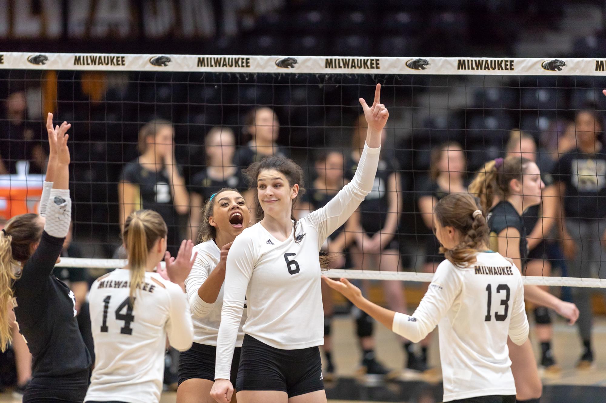 Ari Miller - 2023 - Women's Volleyball - Milwaukee Athletics