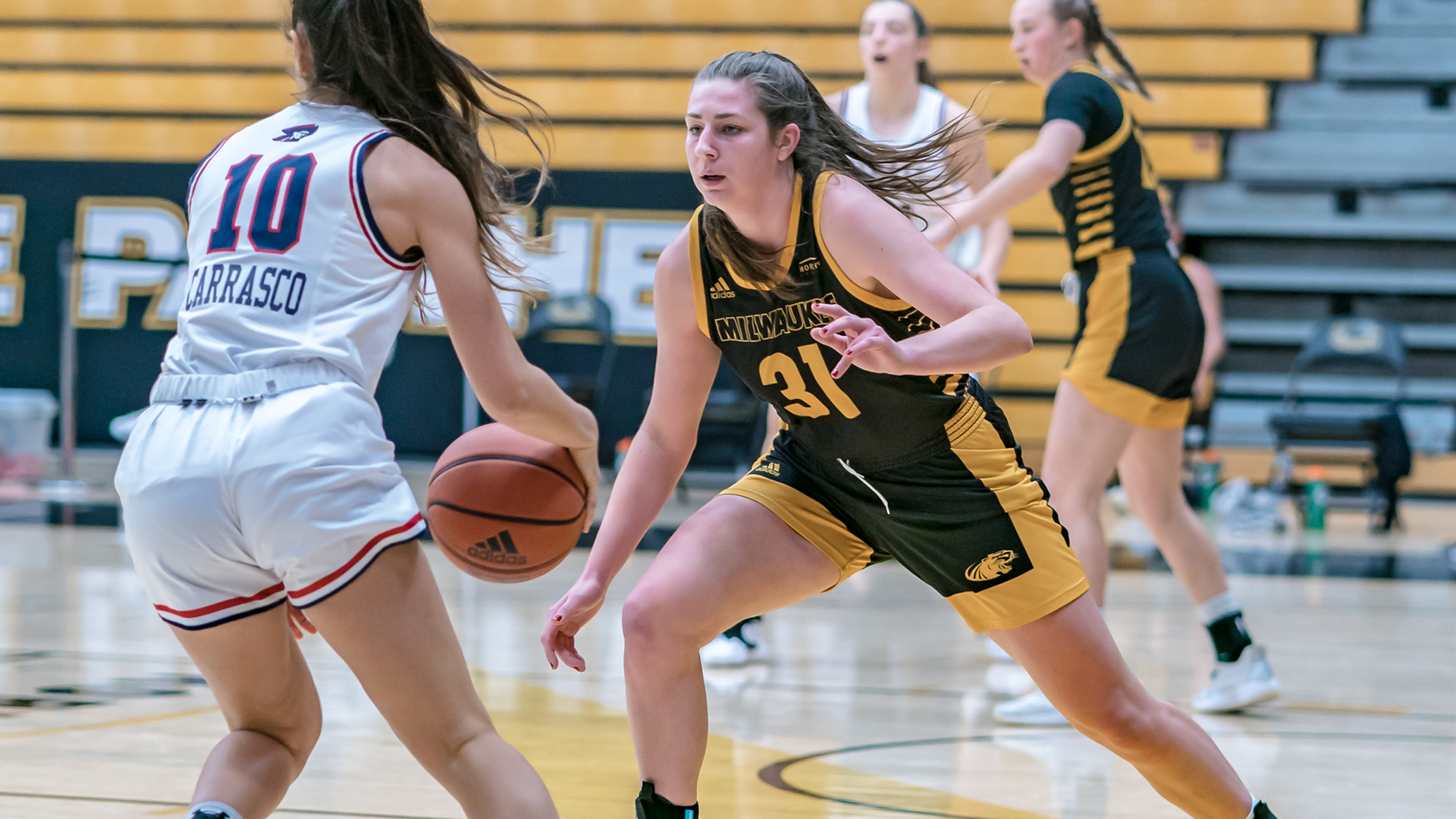 Macy McGlone - 2021-22 - Women's Basketball - Milwaukee Athletics