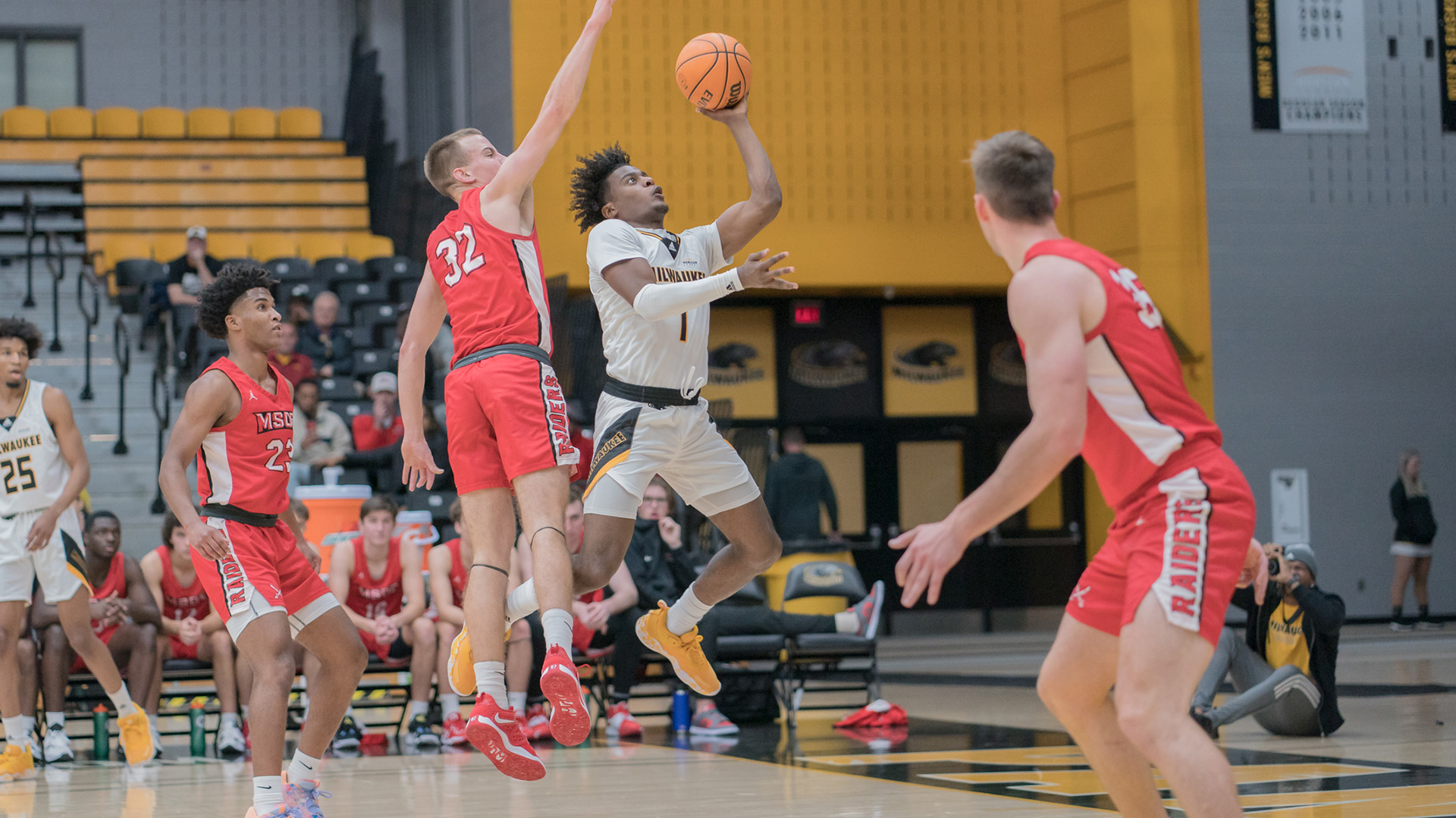 Markeith Browning II - 2023-24 - Men's Basketball - Milwaukee Athletics