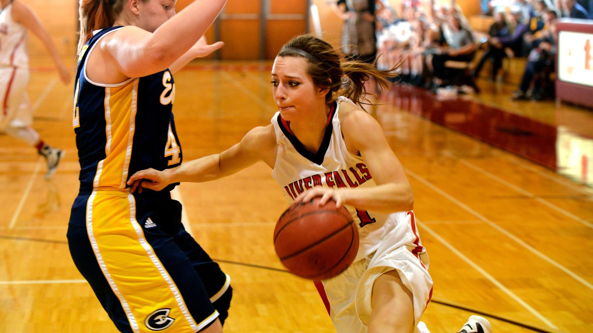 Katie Messman - 2016-17 - Women's Basketball - University of Wisconsin ...