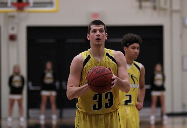 Brian Lindblom - Men's Basketball - University of Wisconsin-Superior ...
