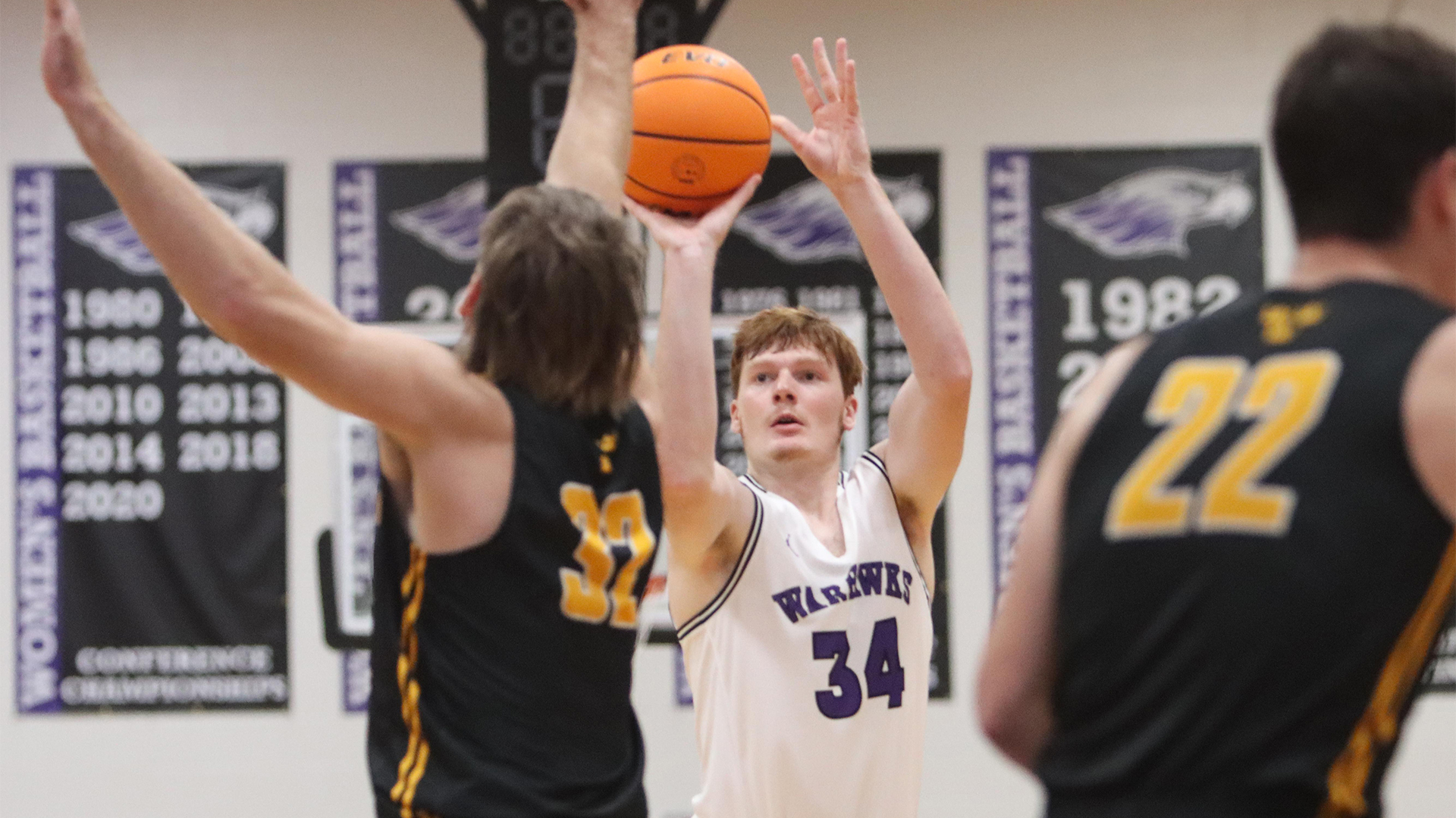 Caleb Flaten-Moore - 2021-22 - Men's Basketball - University of ...