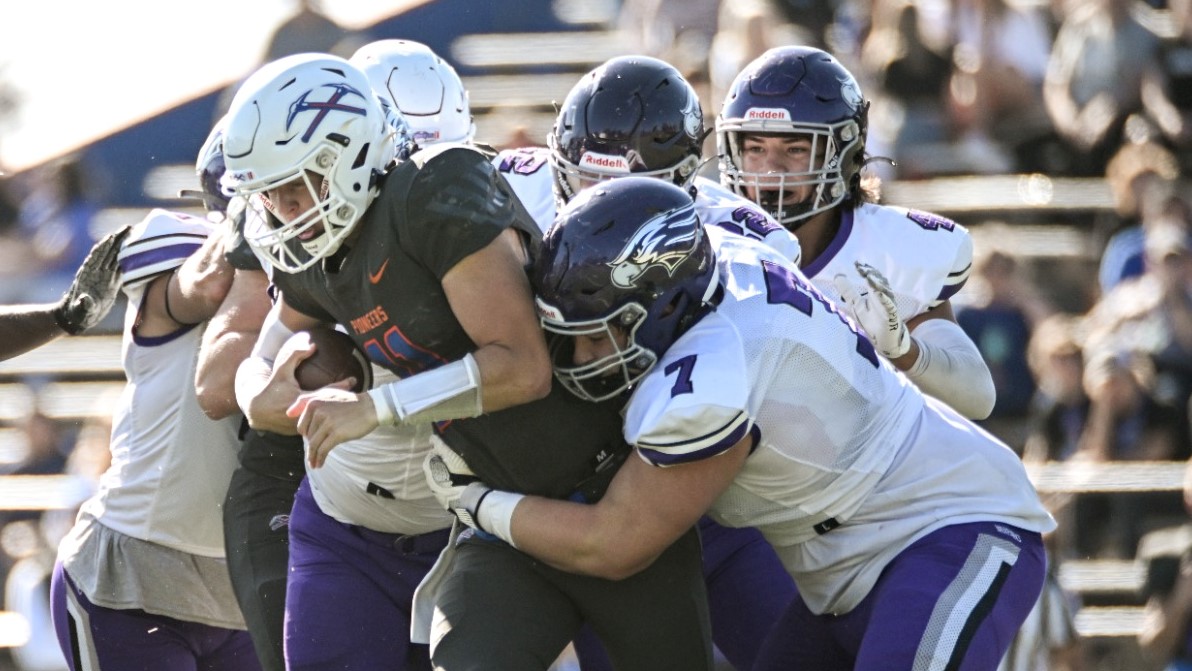 No. 3 Warhawks Fall to Pioneers on the Road - University of Wisconsin ...