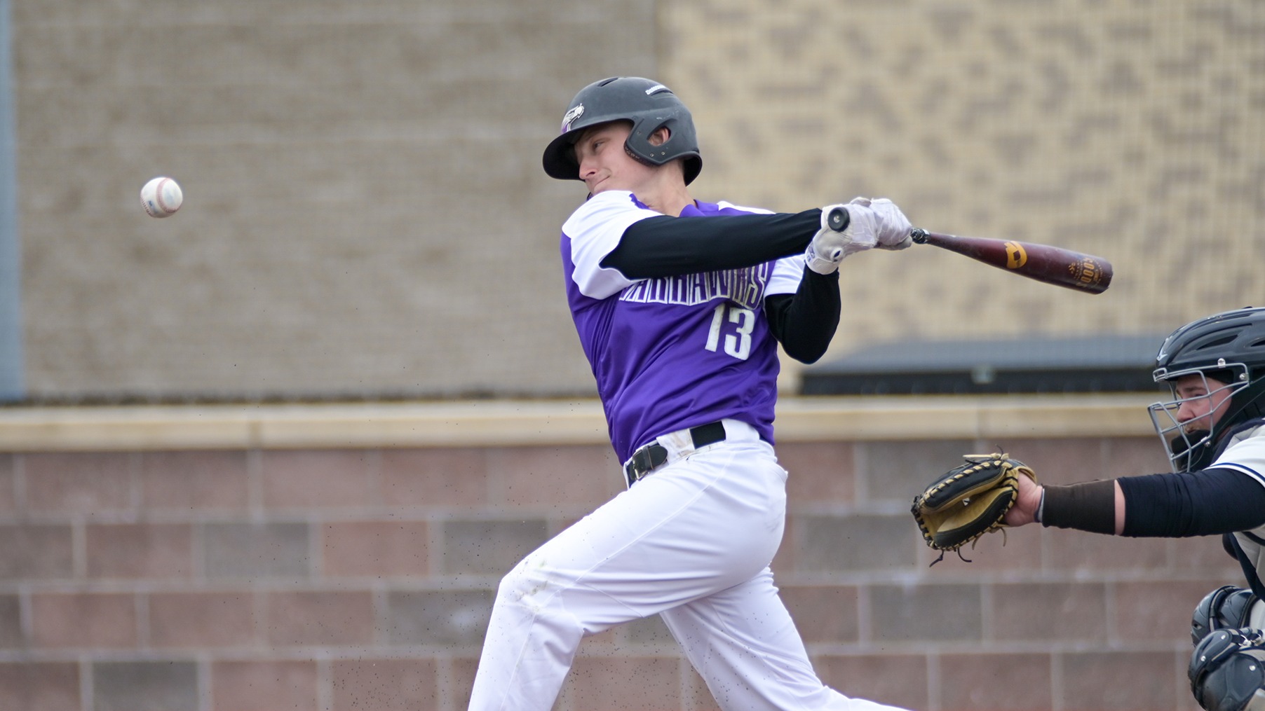 Warhawks Run-Rule Pioneers - University of Wisconsin-Whitewater Athletics