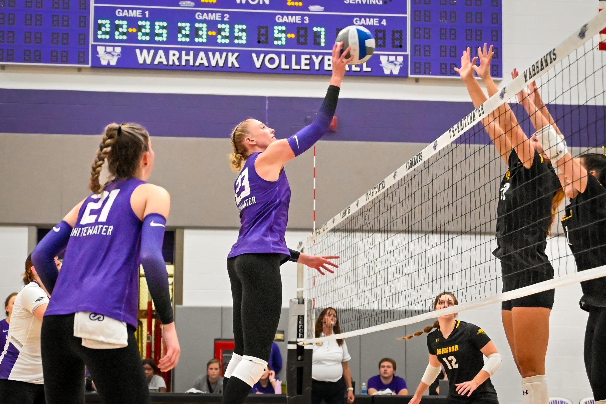 Warhawks Outhit Vikings in Sweep - University of Wisconsin-Whitewater Athletics