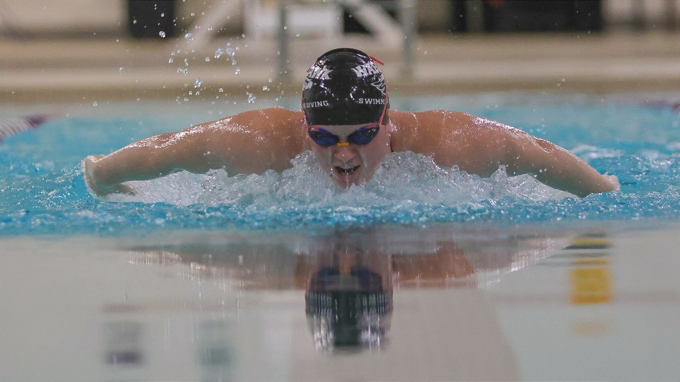 Divers Compete at UWL on Saturday - University of Wisconsin-Whitewater ...