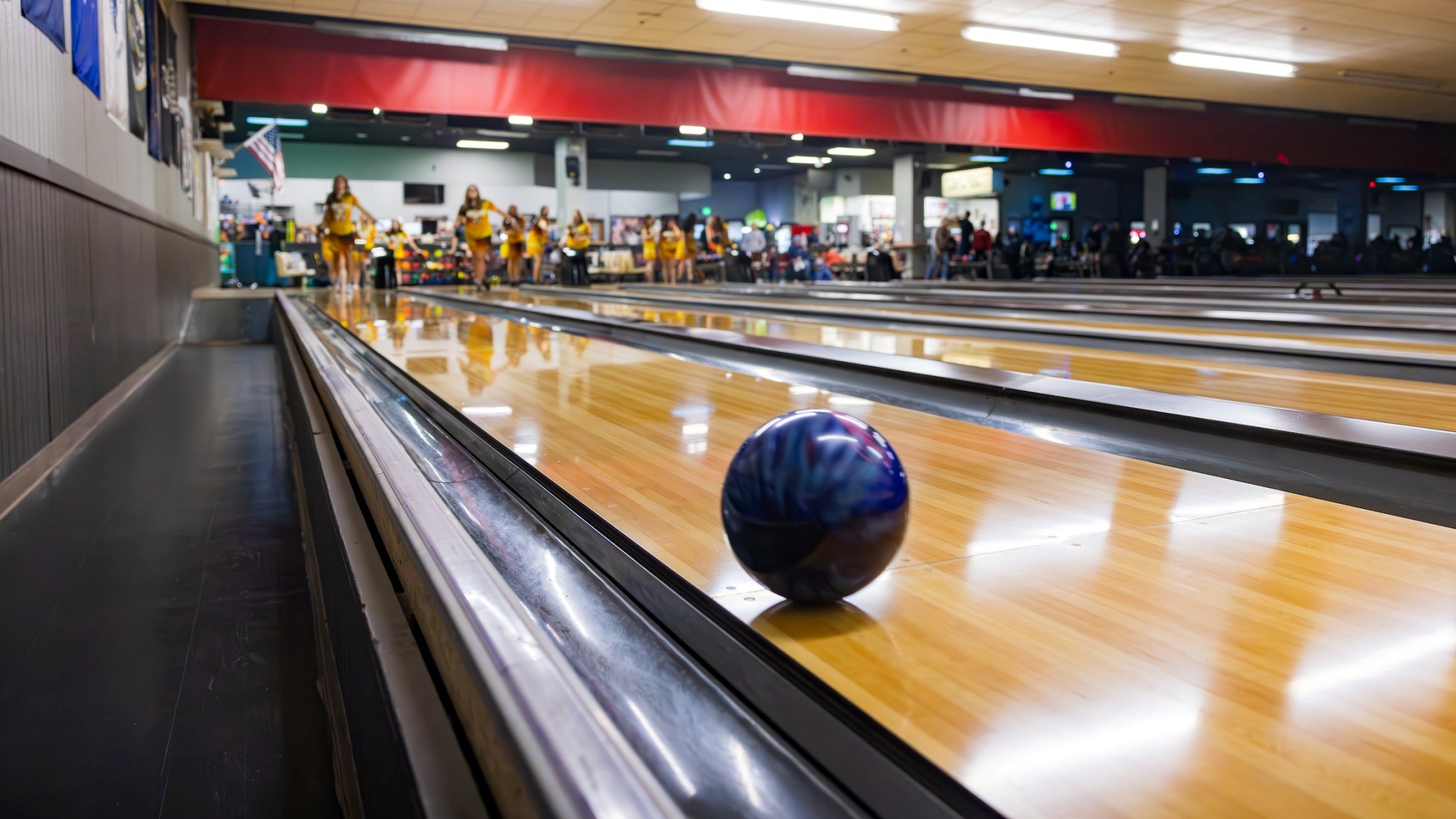 Bowling Picks Up Three Wins Saturday at Flyer Classic - Valparaiso ...