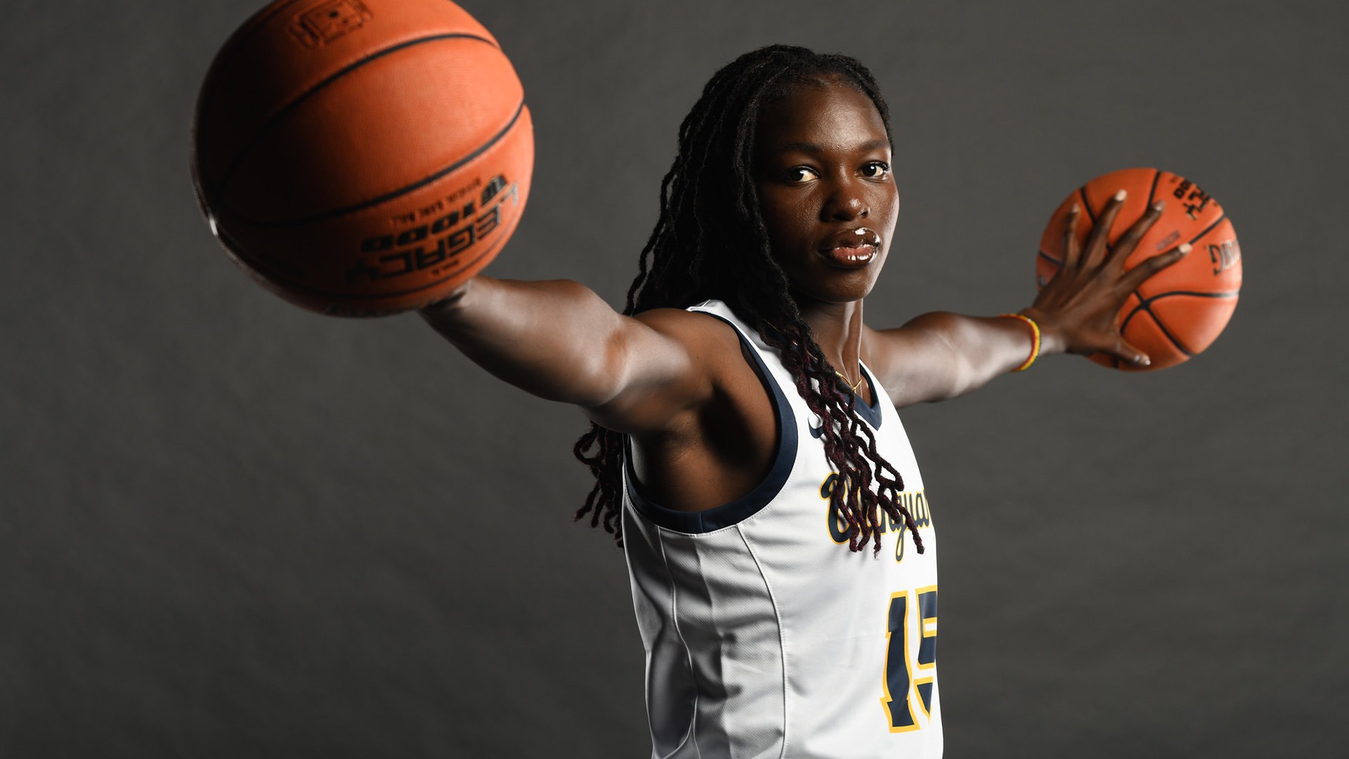 Akullu and the Lions Hang 115 in Season Opener - Vanguard University