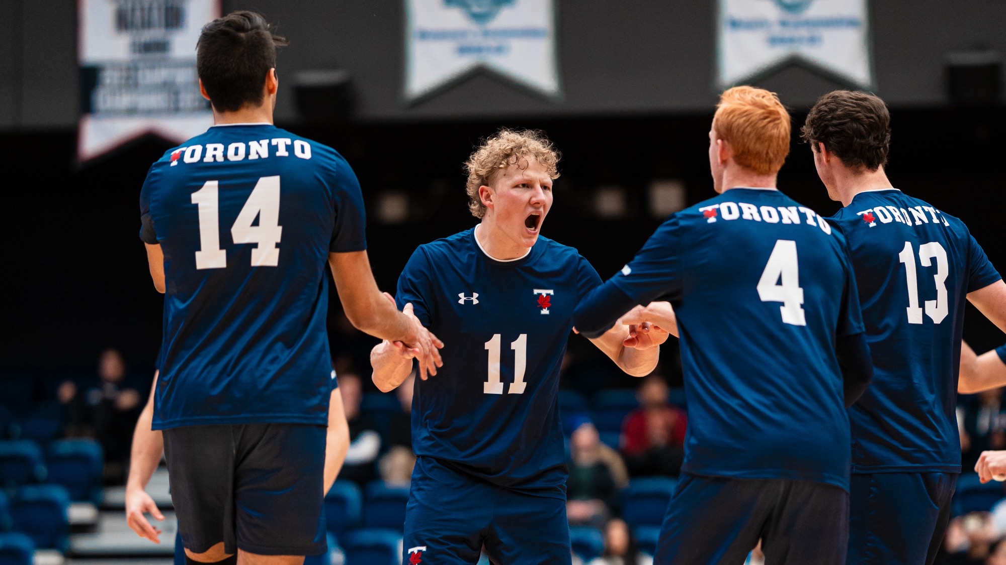 BLUES DEFEAT LAKERS IN THREE SETS - University of Toronto Athletics