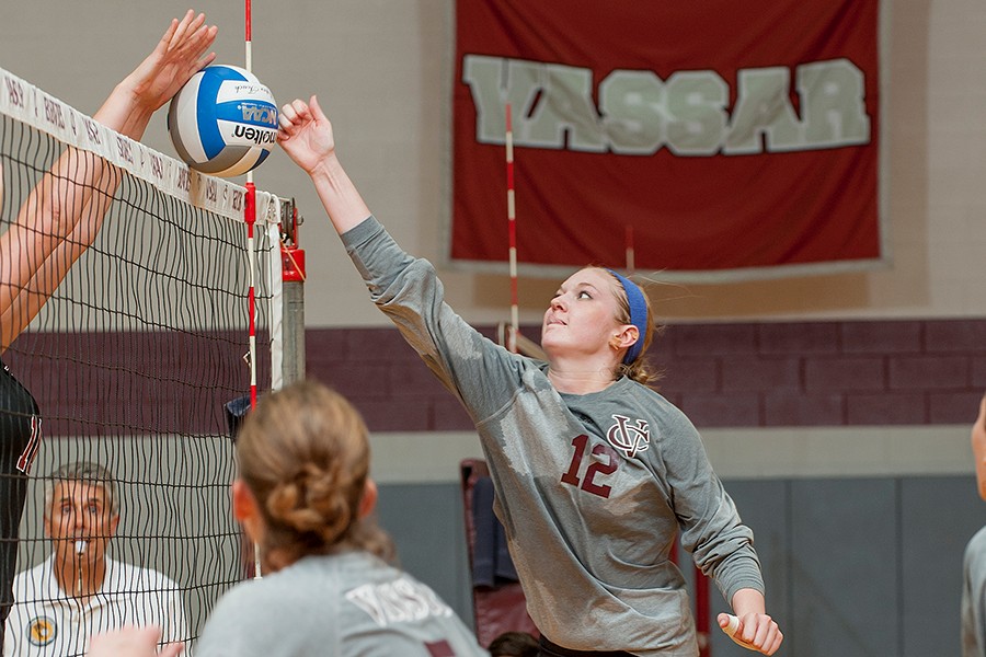 Gabby Miller - 2016 - Women's Volleyball - Vassar College Athletics