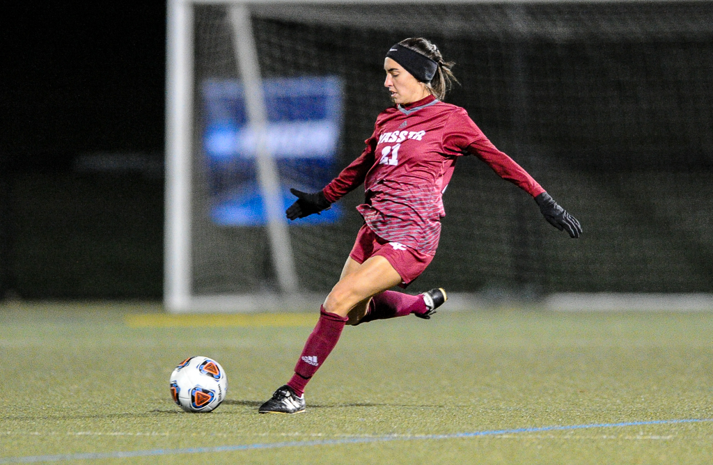 Jordan Moss - 2019 - Women's Soccer - Vassar College Athletics