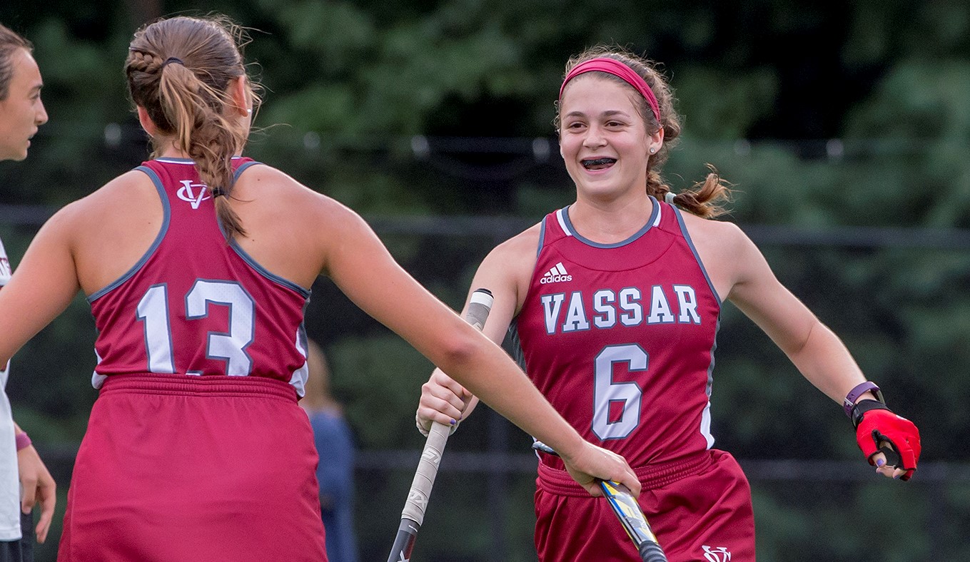Stephanie Palma - 2019 - Field Hockey - Vassar College Athletics