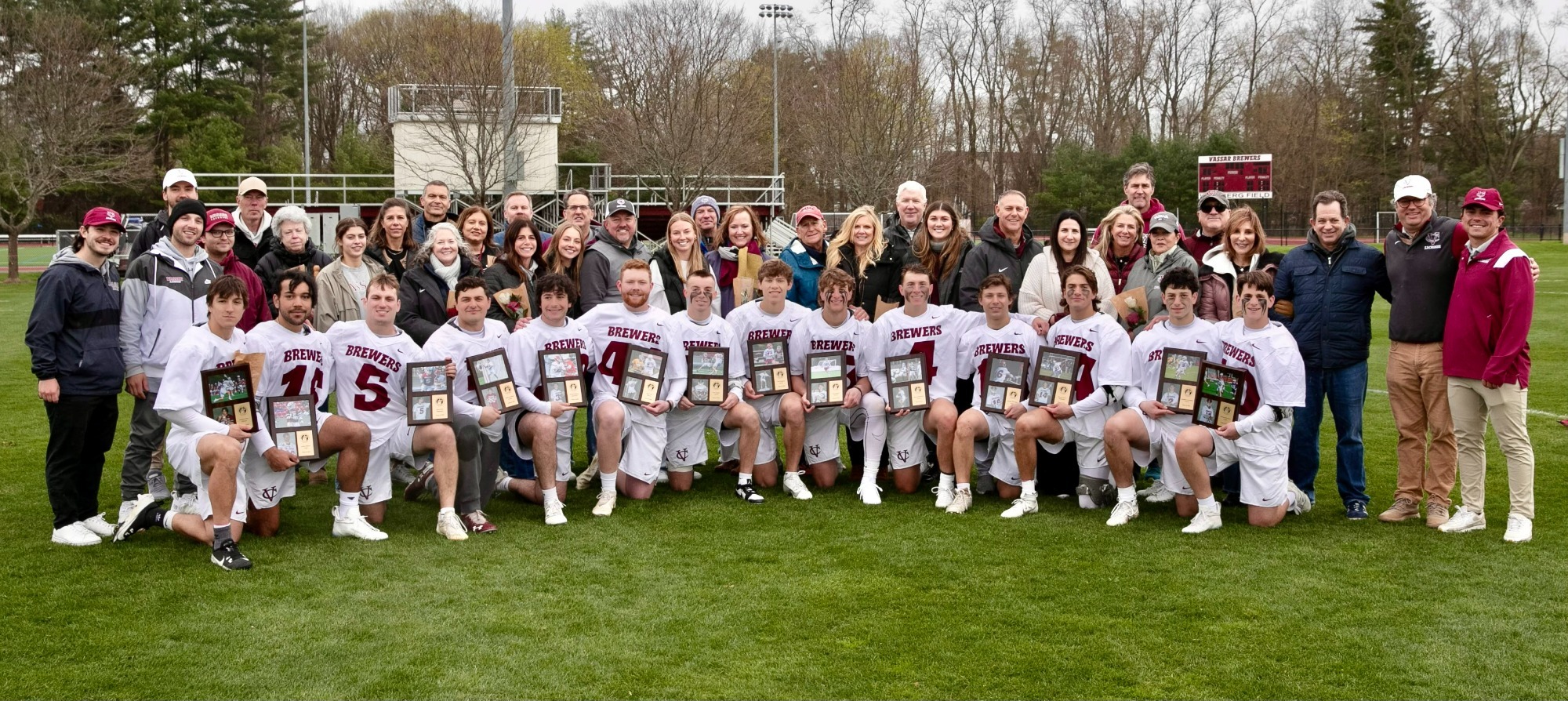 Brewers Score Senior Day Victory Over Skidmore - Vassar College Athletics