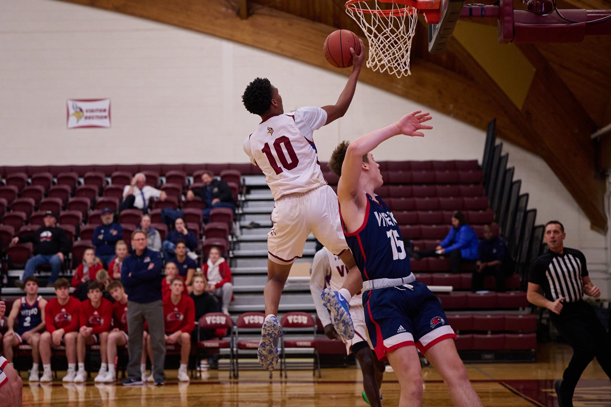 Daevonte Munson - 2022-23 - Men's Basketball - Valley City State University