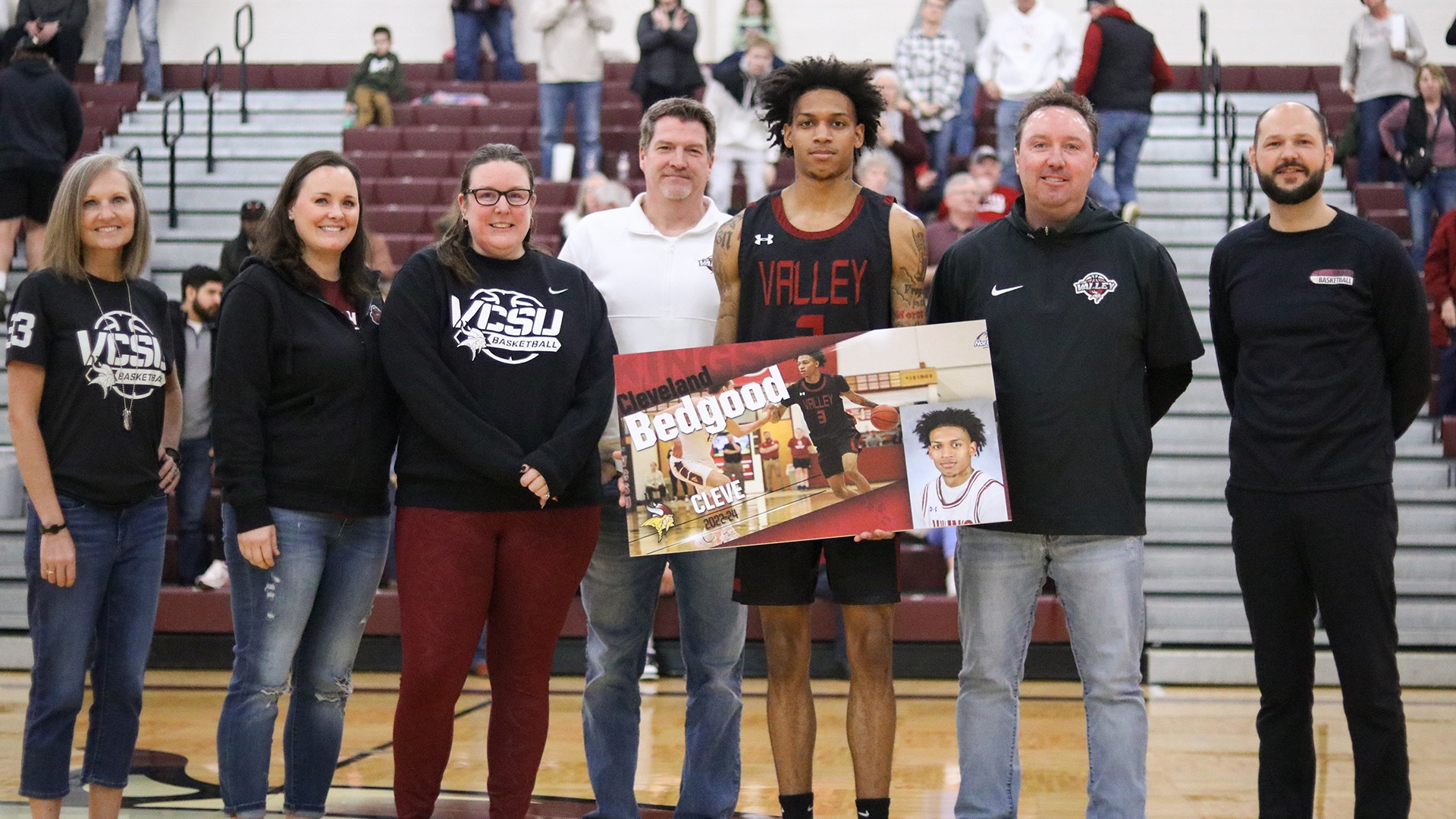Bedgood, Vikings defeat Waldorf on Senior Night - Valley City State ...